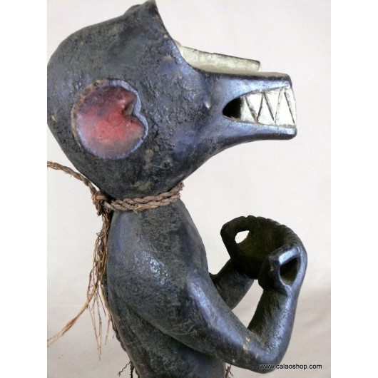 Baoulé Begging Monkey Statuette - African Animal Statuettes